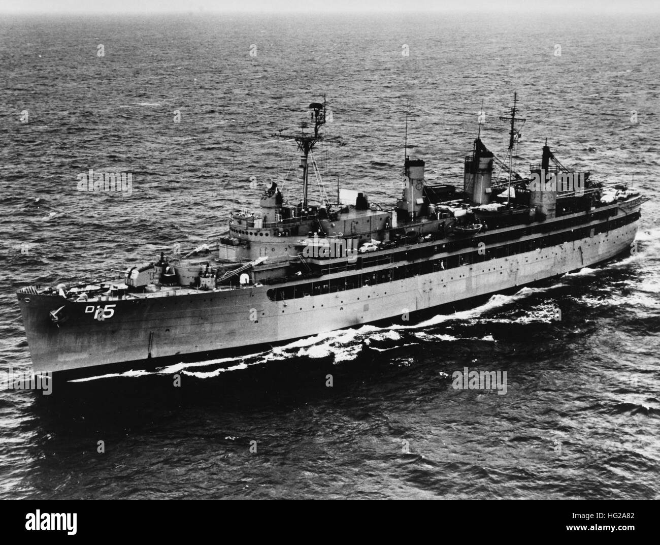 USS Prairie (AD-15) underway at sea c1970 Stock Photo - Alamy