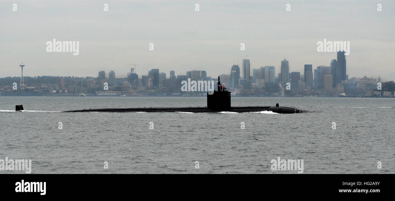 Los angeles class submarine uss albuquerque hi-res stock photography ...