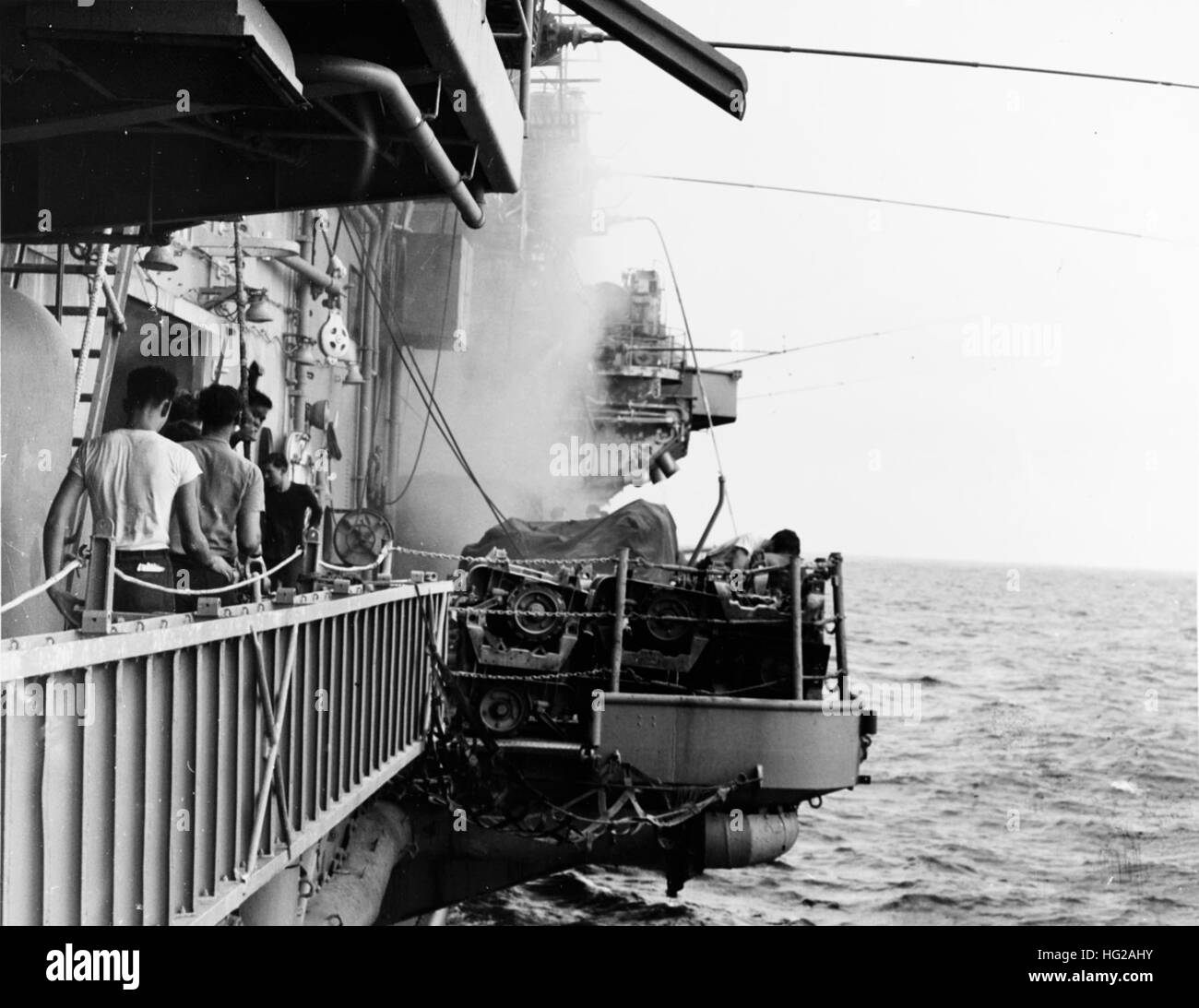 Sponson hi-res stock photography and images - Alamy