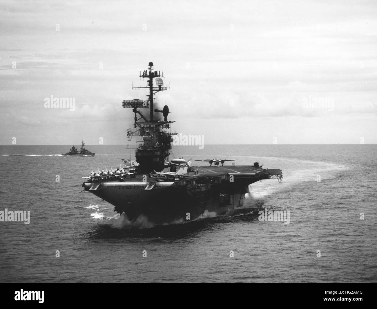 Aircraft carrier USS Bon Homme Richard (CVA-31) and destroyer USS Noa ...