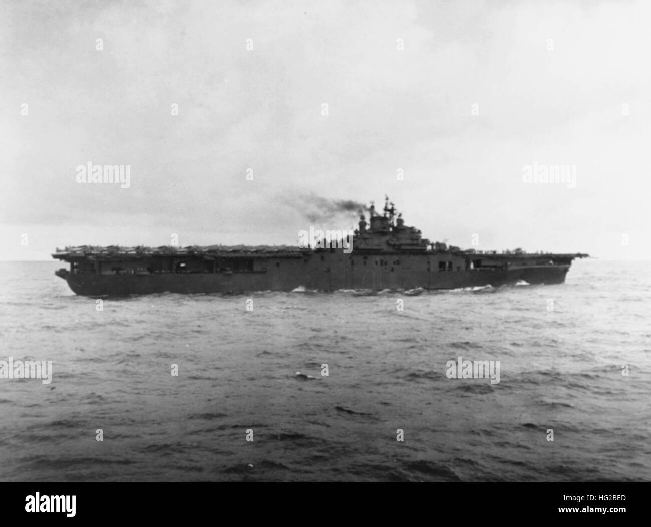 Uss lexington cv 16 hi-res stock photography and images - Alamy