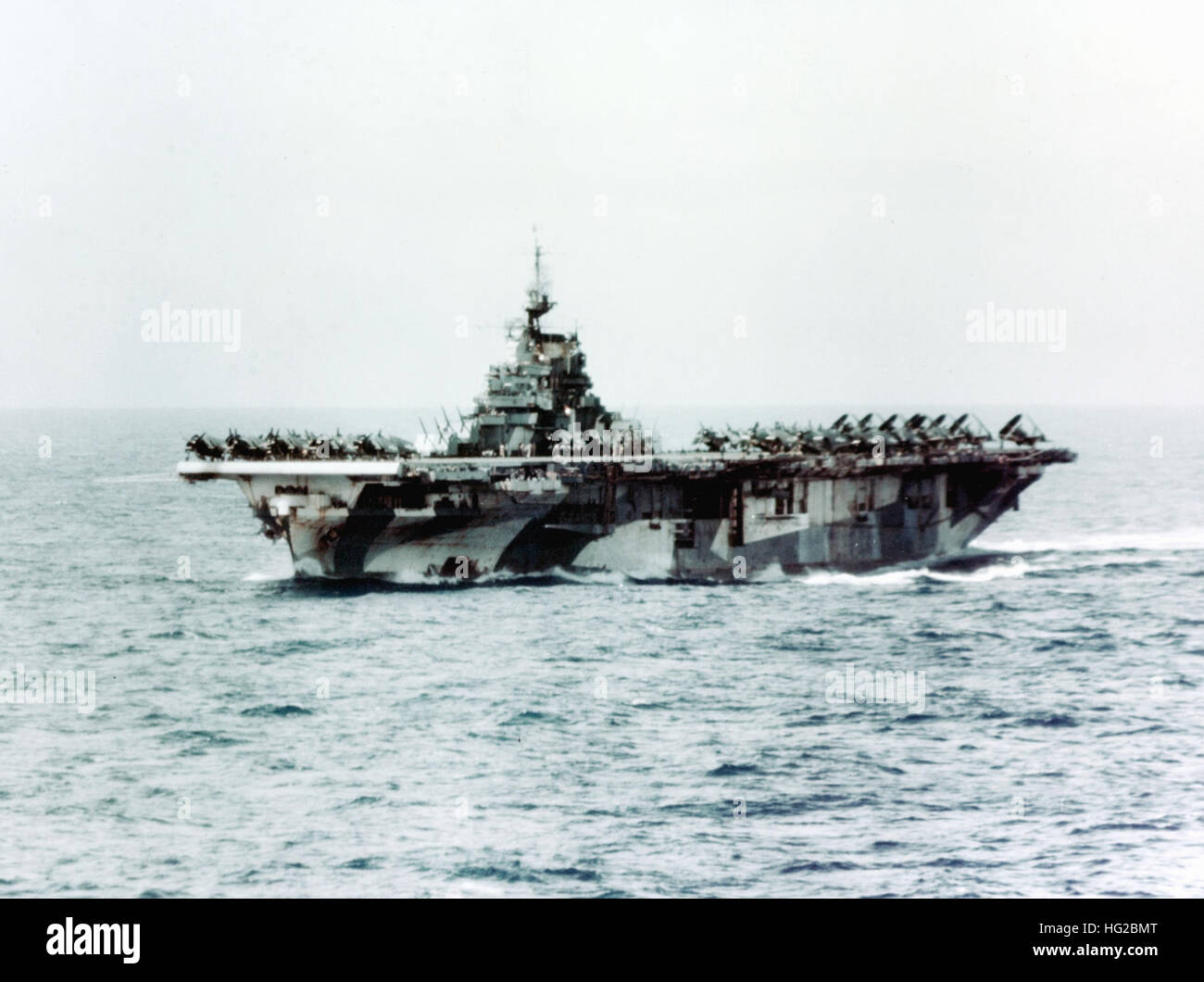 Uss hornet cv 12 hi-res stock photography and images - Alamy