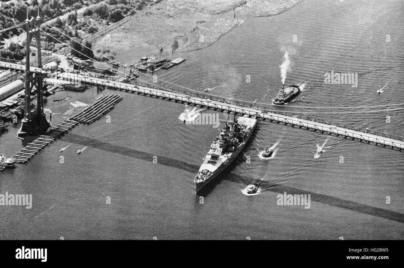 USS Helena (CA-75) in Portland, Oregon, in June 1961 Stock Photo - Alamy
