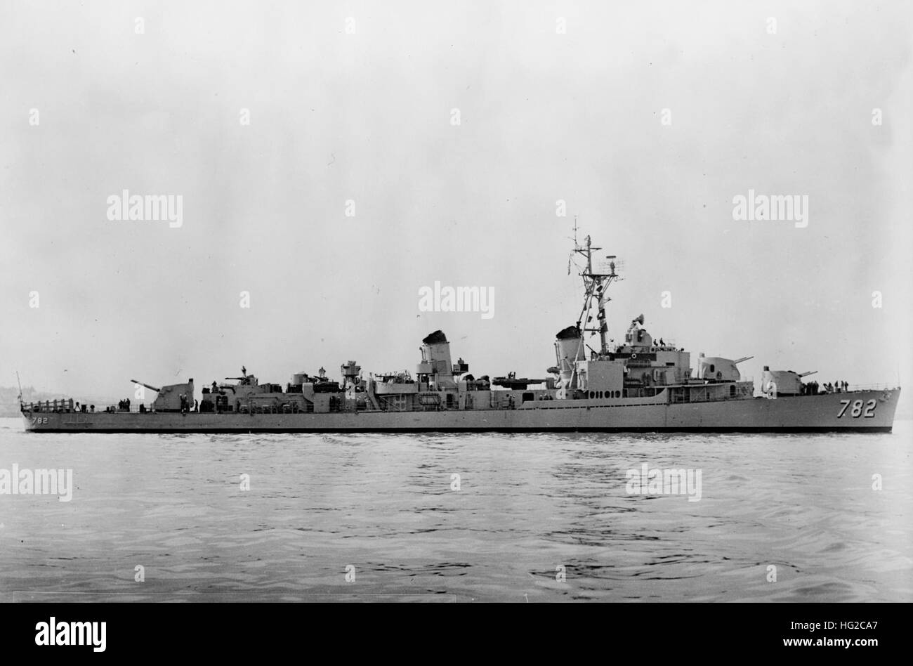 USS Rowan (DD-782) off the San Francisco Naval Shipyard on 4 December ...