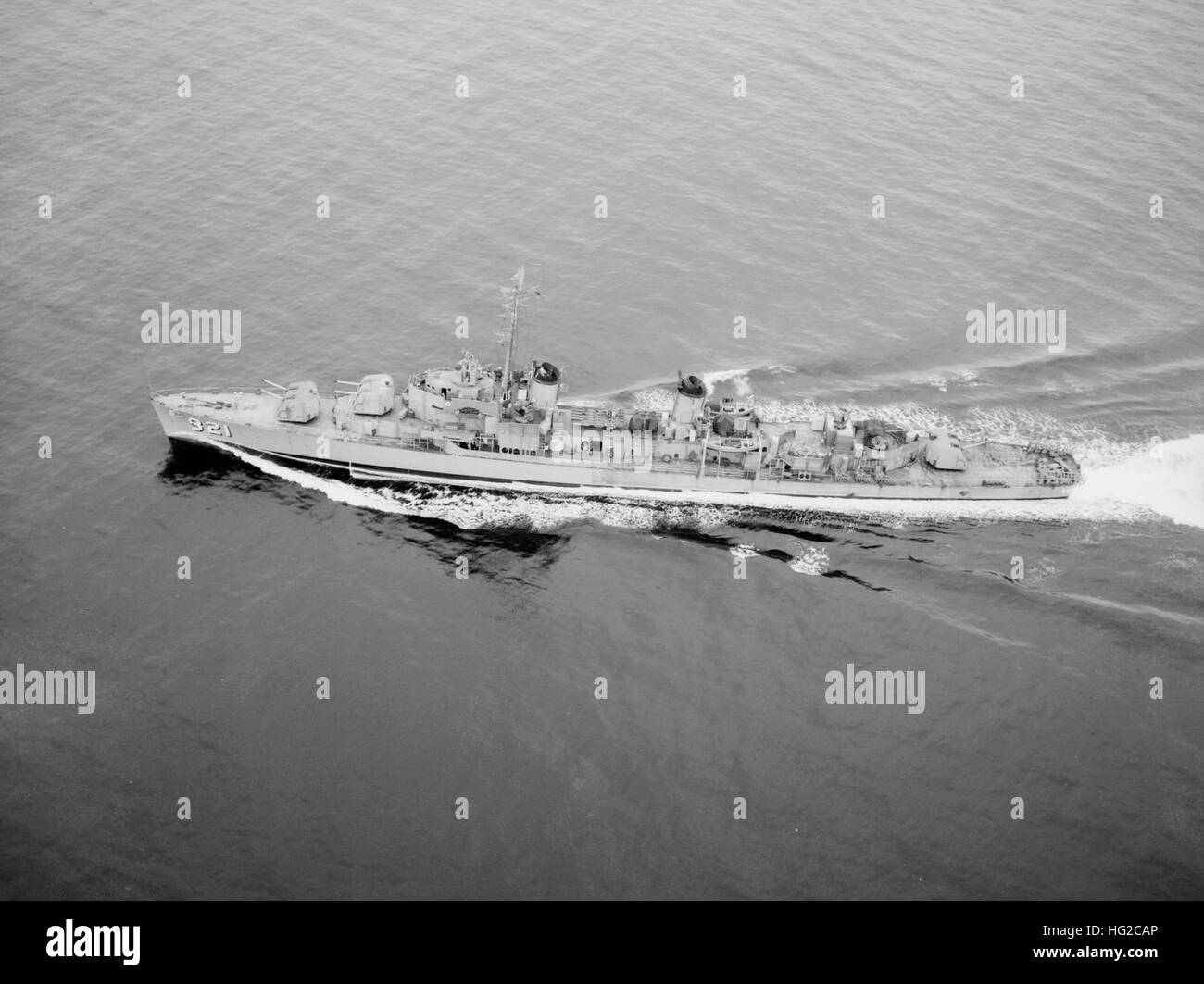 Uss johnston hi-res stock photography and images - Alamy