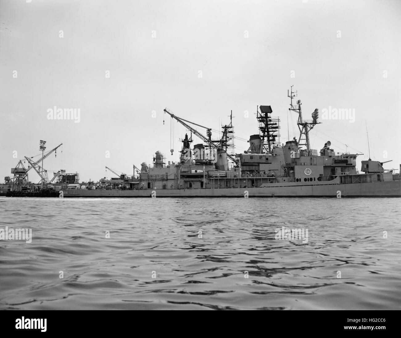 USS Noa (DD-841) in port in the 1960s Stock Photo - Alamy