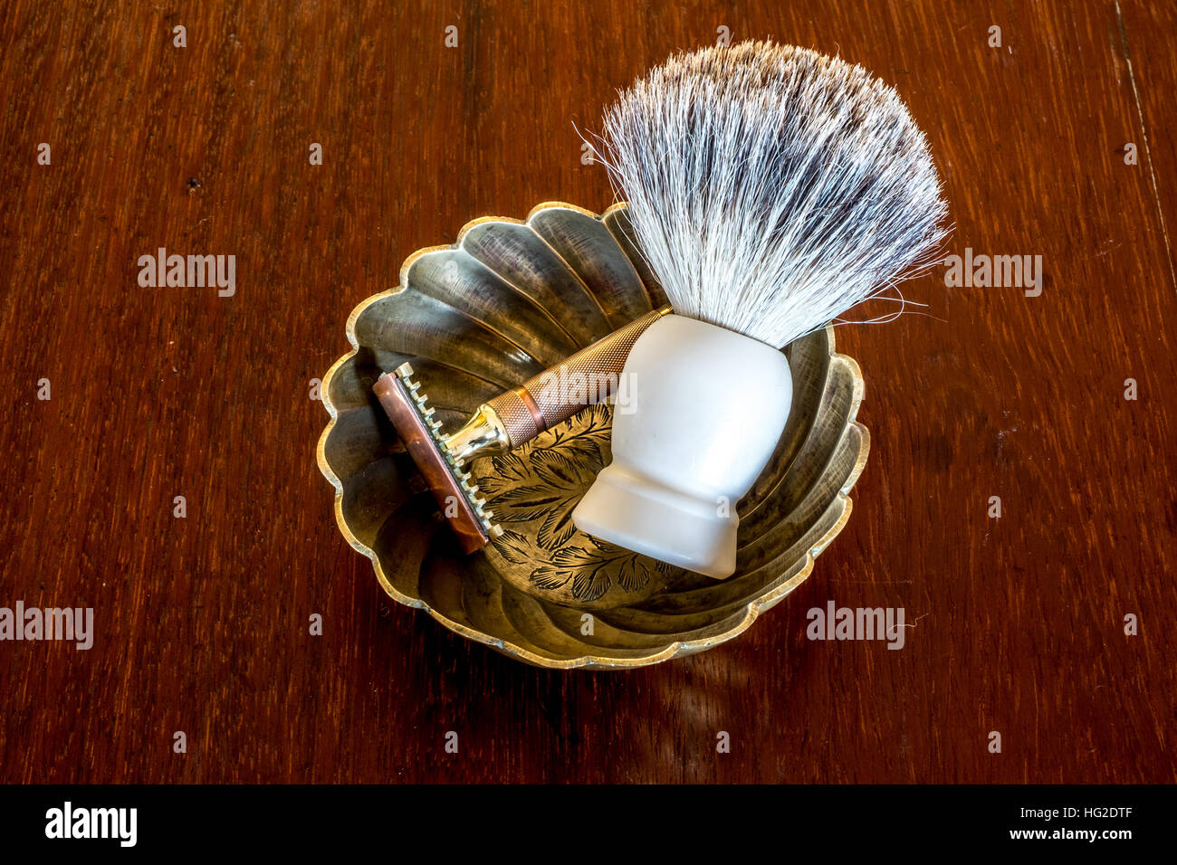 Vintage Shave Kit Stock Photo - Alamy