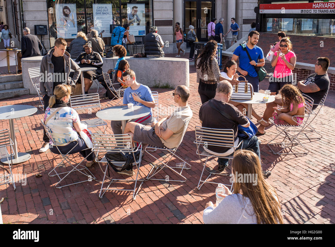 Cambridge everyday hi-res stock photography and images - Alamy