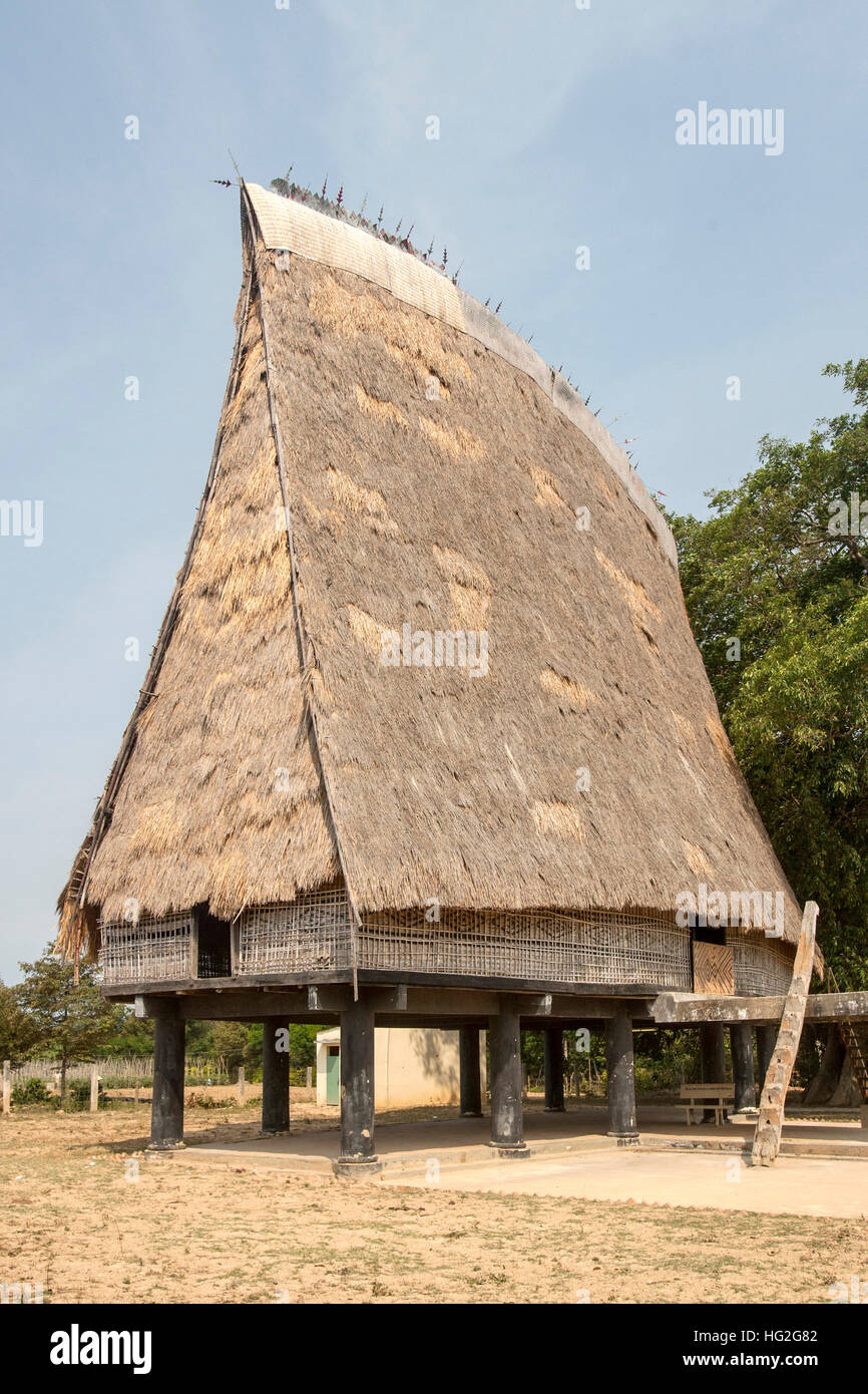 Ethnic Rong House Central Highlands Vietnam Stock Photo - Alamy