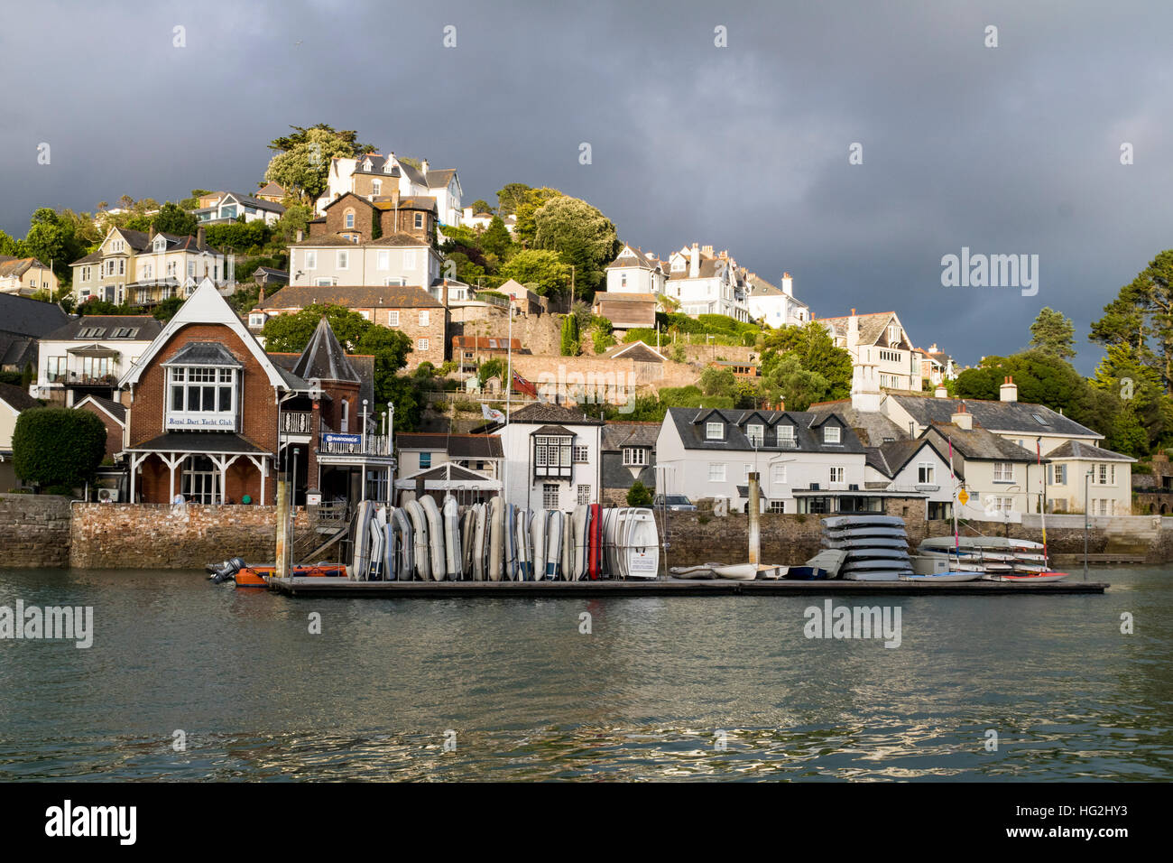 Dark dingy street hi-res stock photography and images - Alamy