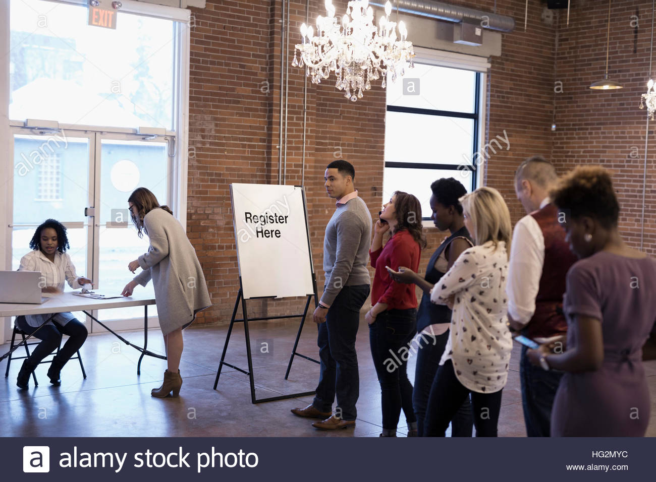 Waiting room queue hi-res stock photography and images - Alamy