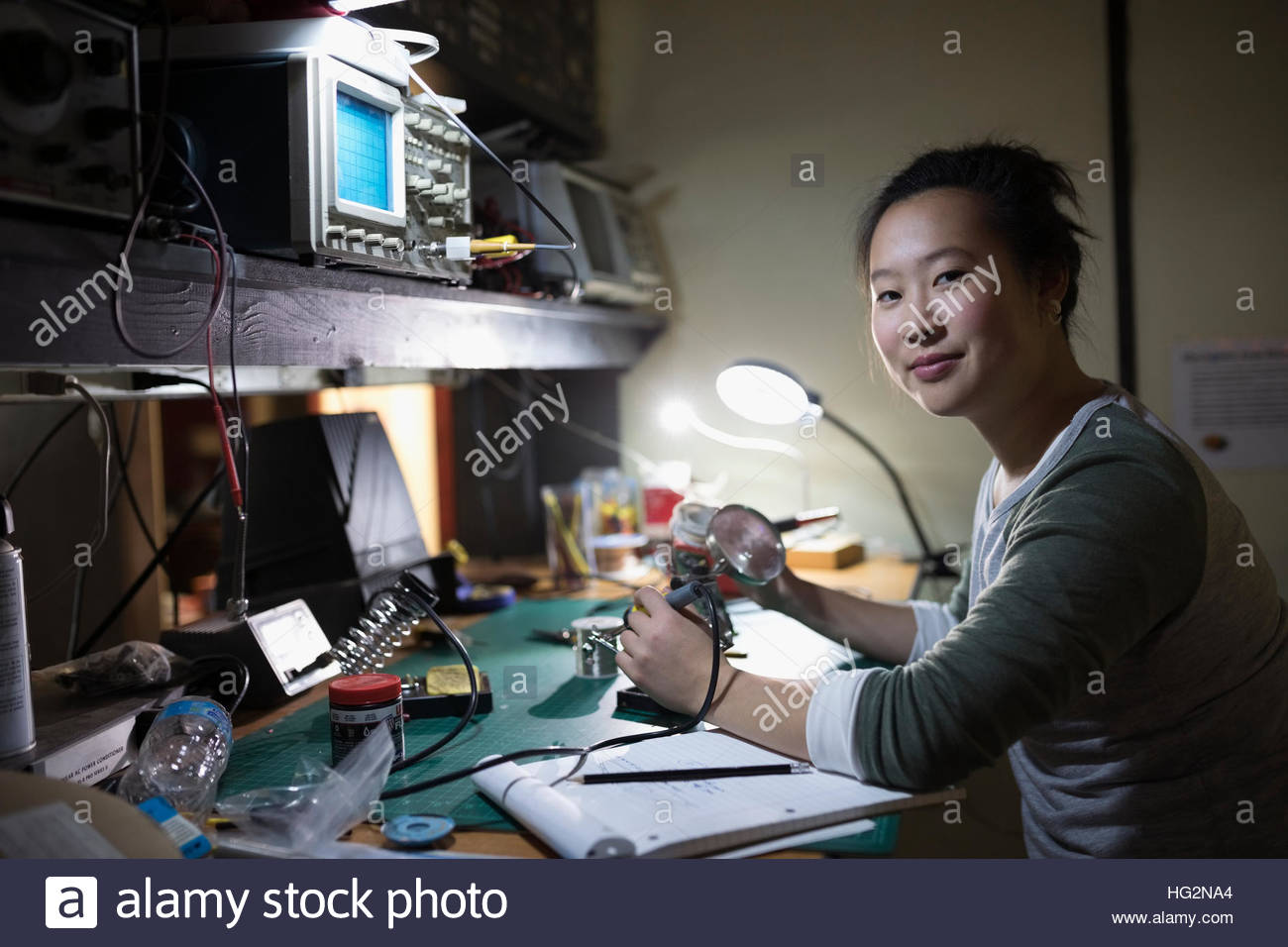 Soldering workbench hi-res stock photography and images - Alamy