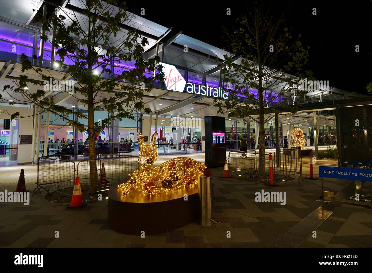 Perth airport terminal australia hi-res stock photography and images ...