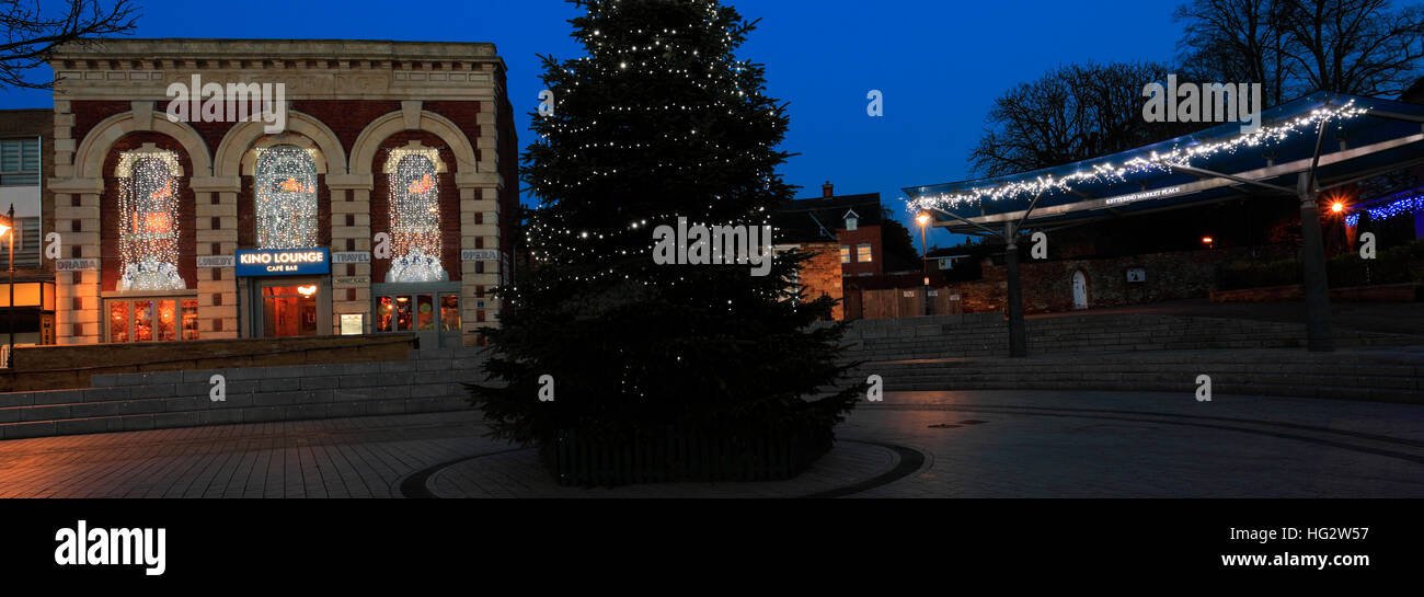 Kettering market place hi-res stock photography and images - Alamy