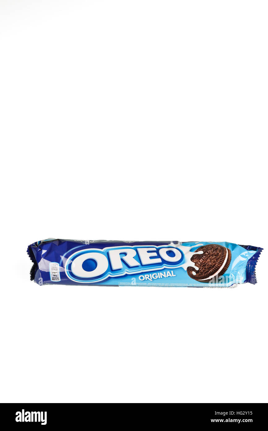 Pack Packet Of Chocolate Biscuits High Resolution Stock Photography and ...