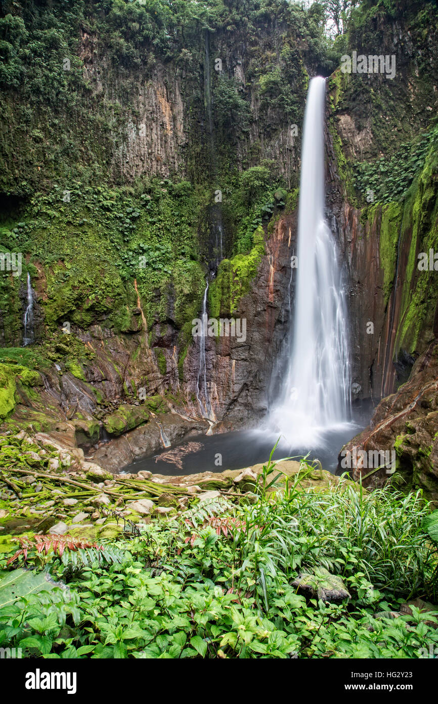 Catarata bajos del toro hi-res stock photography and images - Alamy