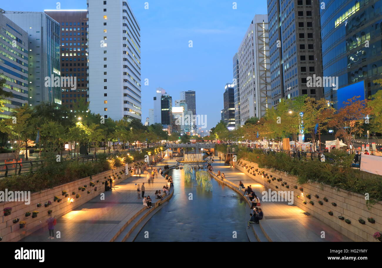 People visit Cheonggyecheon stream in Seoul South Korea. Cheonggyecheon ...