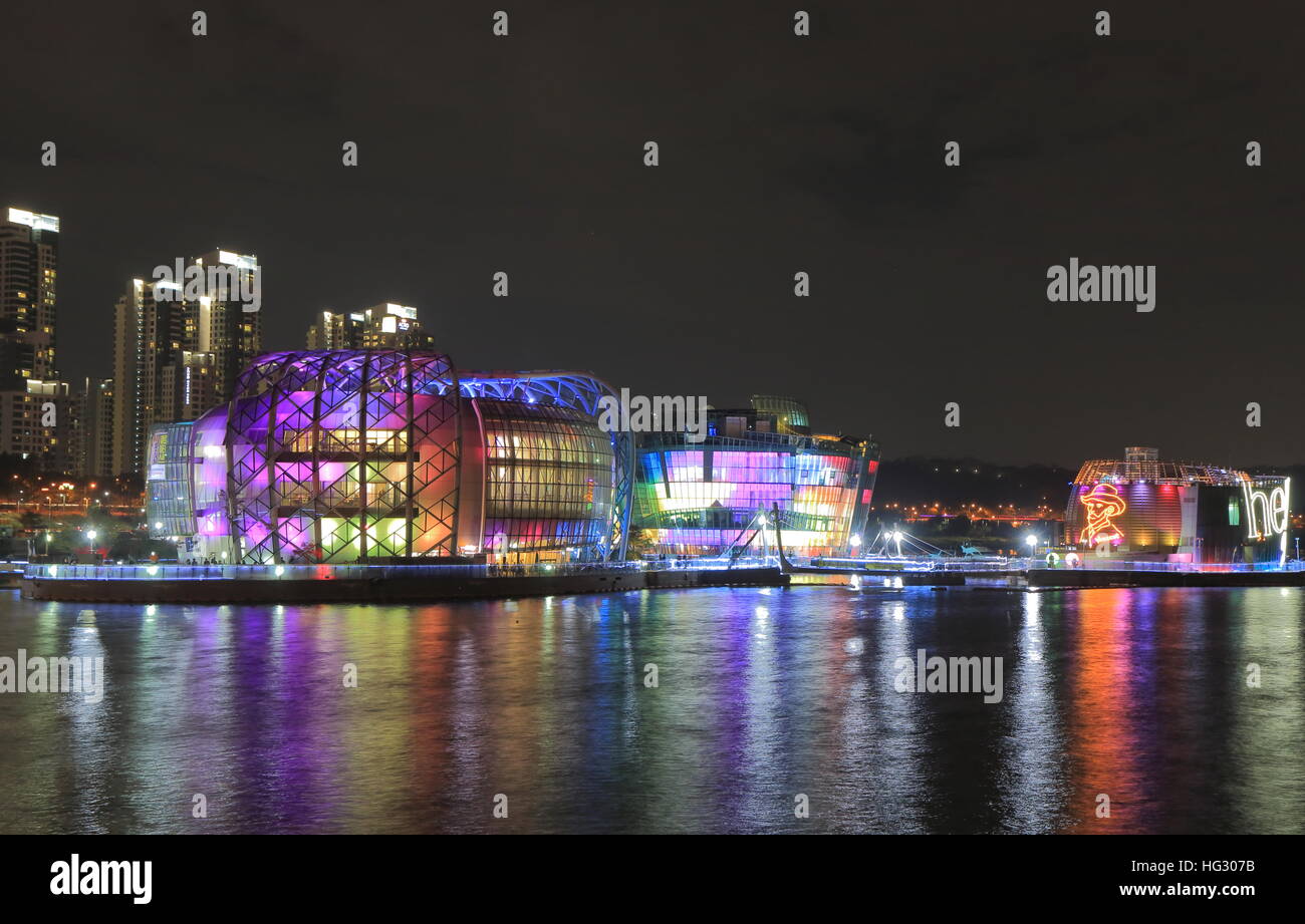 Floating night island Some Sevit in Seoul South Korea Stock Photo - Alamy