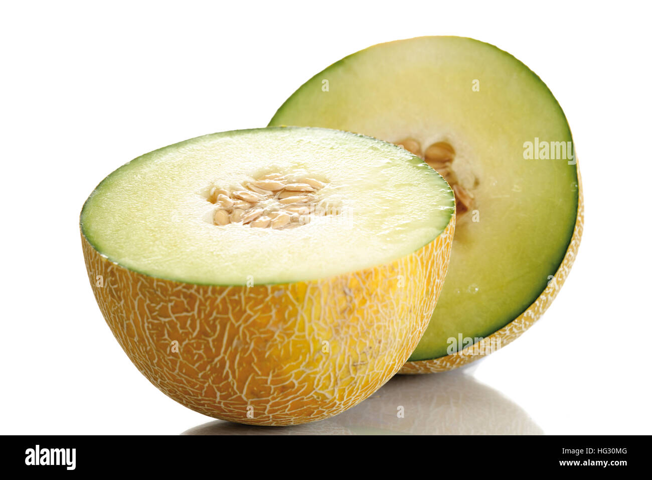 Galia Melon (Cucumis melo var. reticulatus), halved Stock Photo - Alamy
