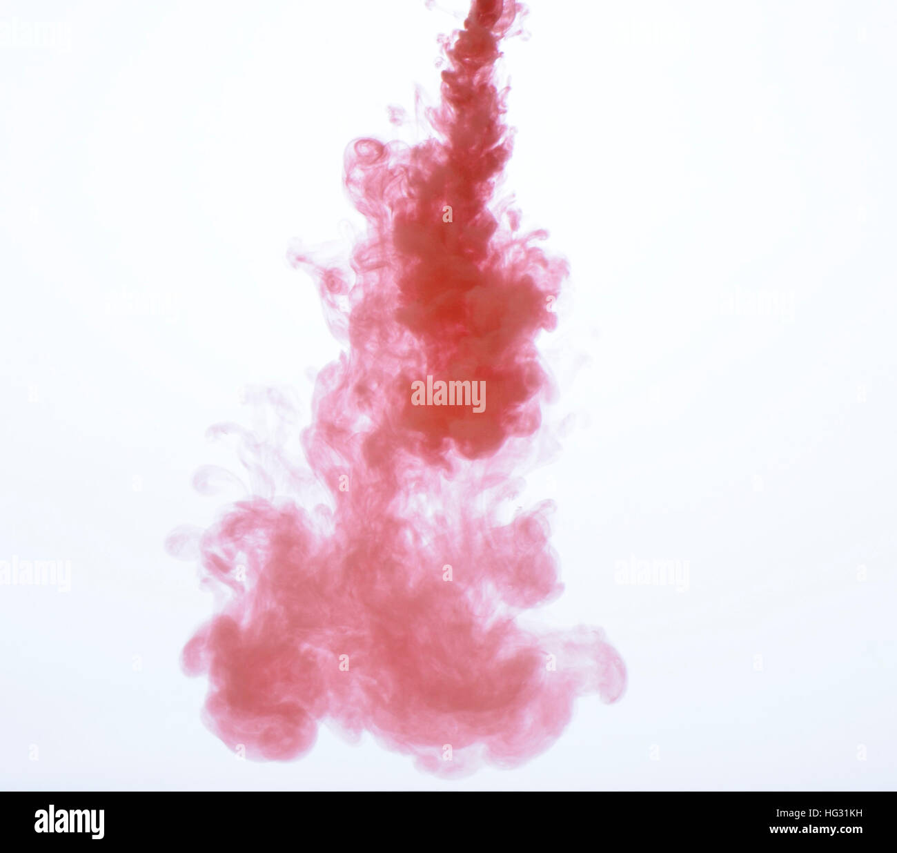 Red ink water dissolve hi-res stock photography and images - Alamy