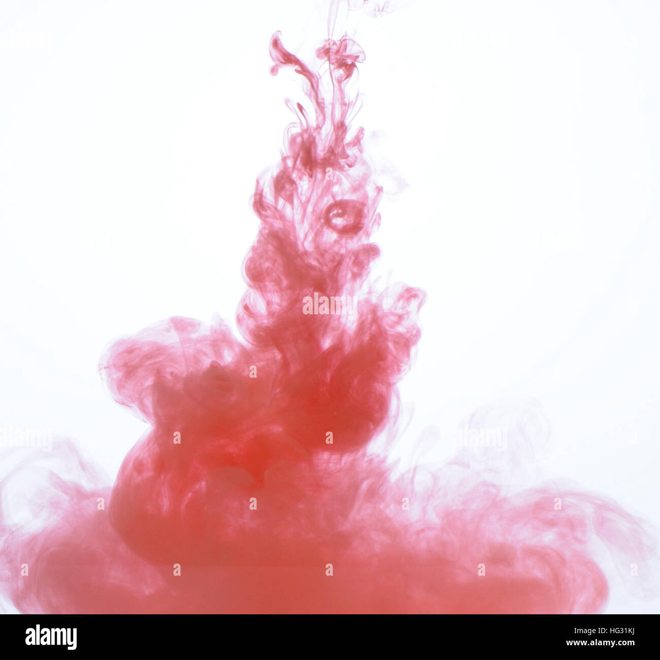 Red ink water dissolve hi-res stock photography and images - Alamy