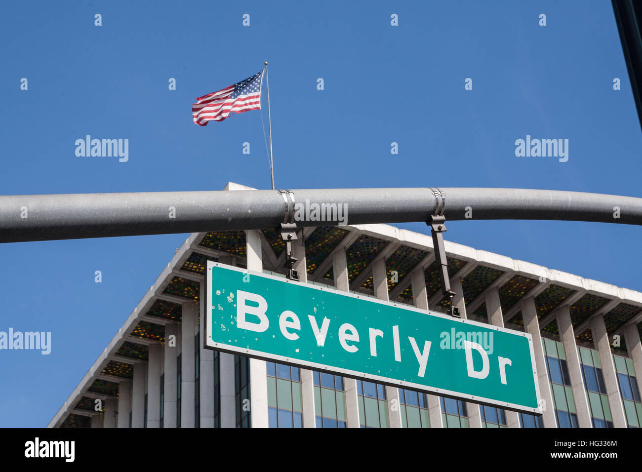 The beverly hills hotel outside hi-res stock photography and images - Alamy