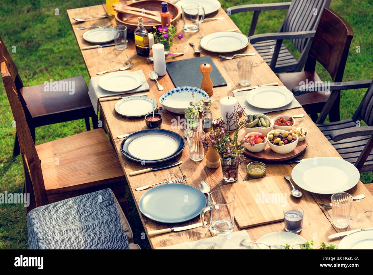Table Dishware Decor Dinner Concept Stock Photo - Alamy