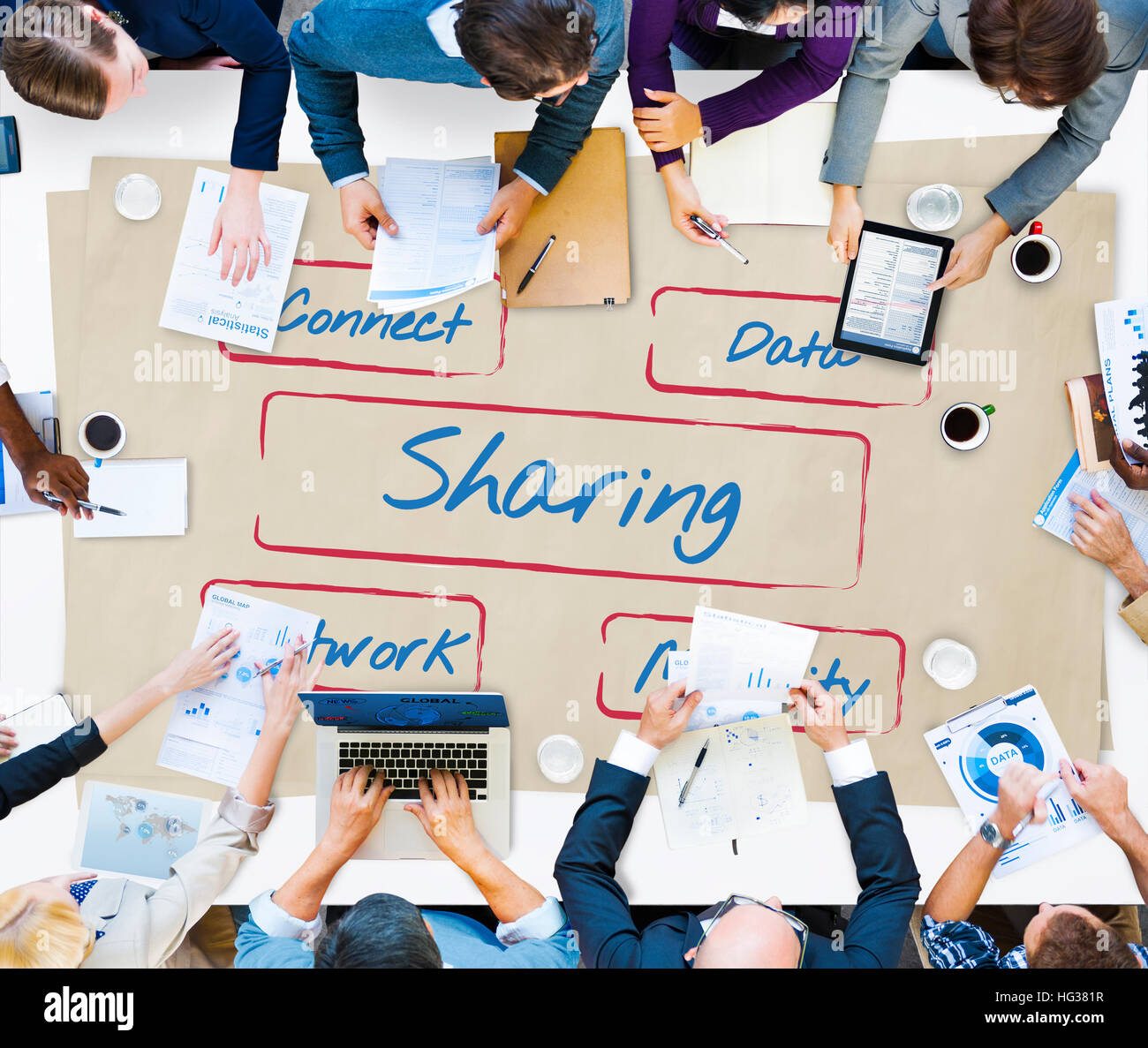 Social Network Box Word Diagram Concept Stock Photo - Alamy