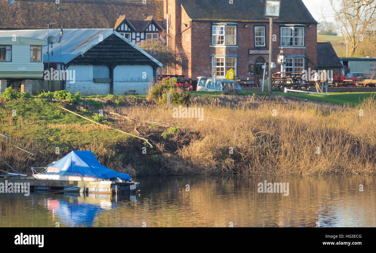 Severn crossings hi-res stock photography and images - Alamy