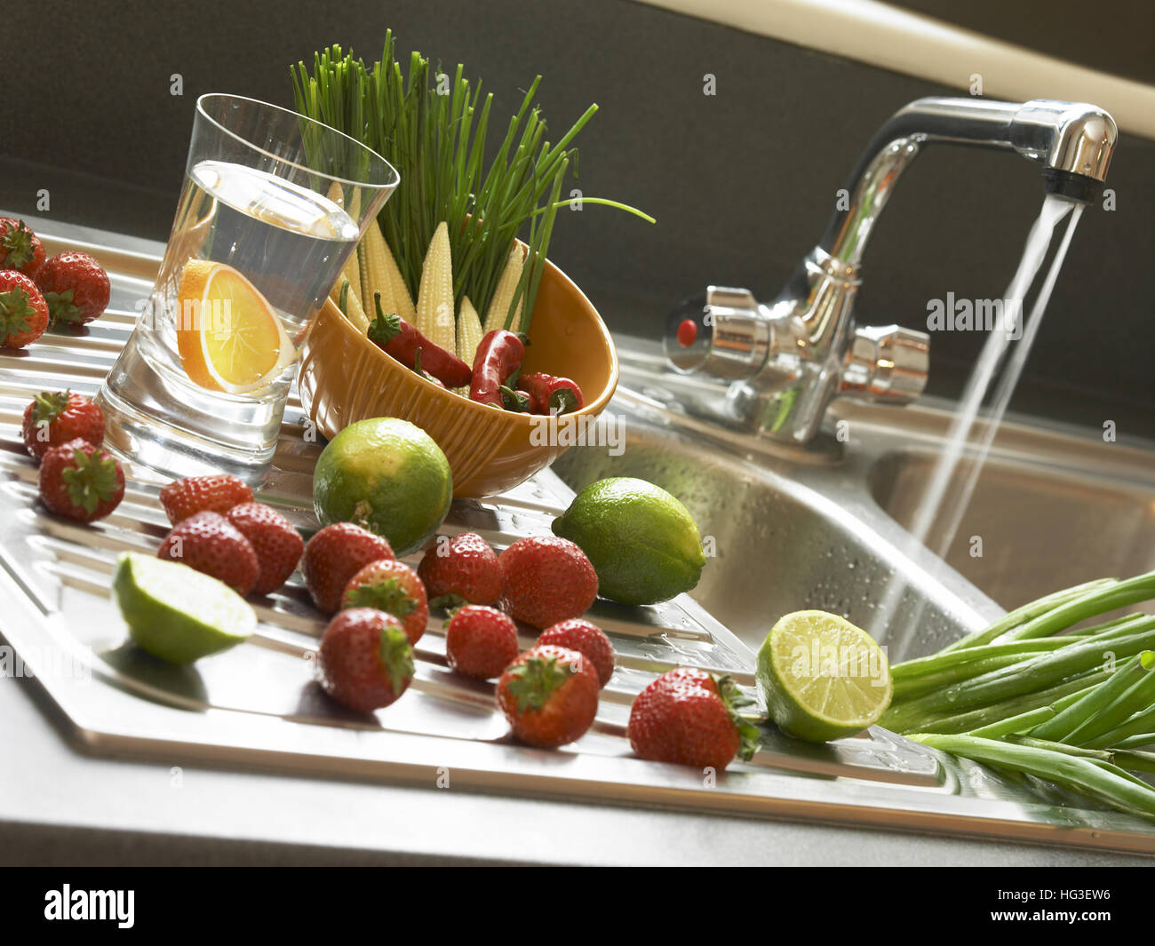 Lime sink hi-res stock photography and images - Alamy