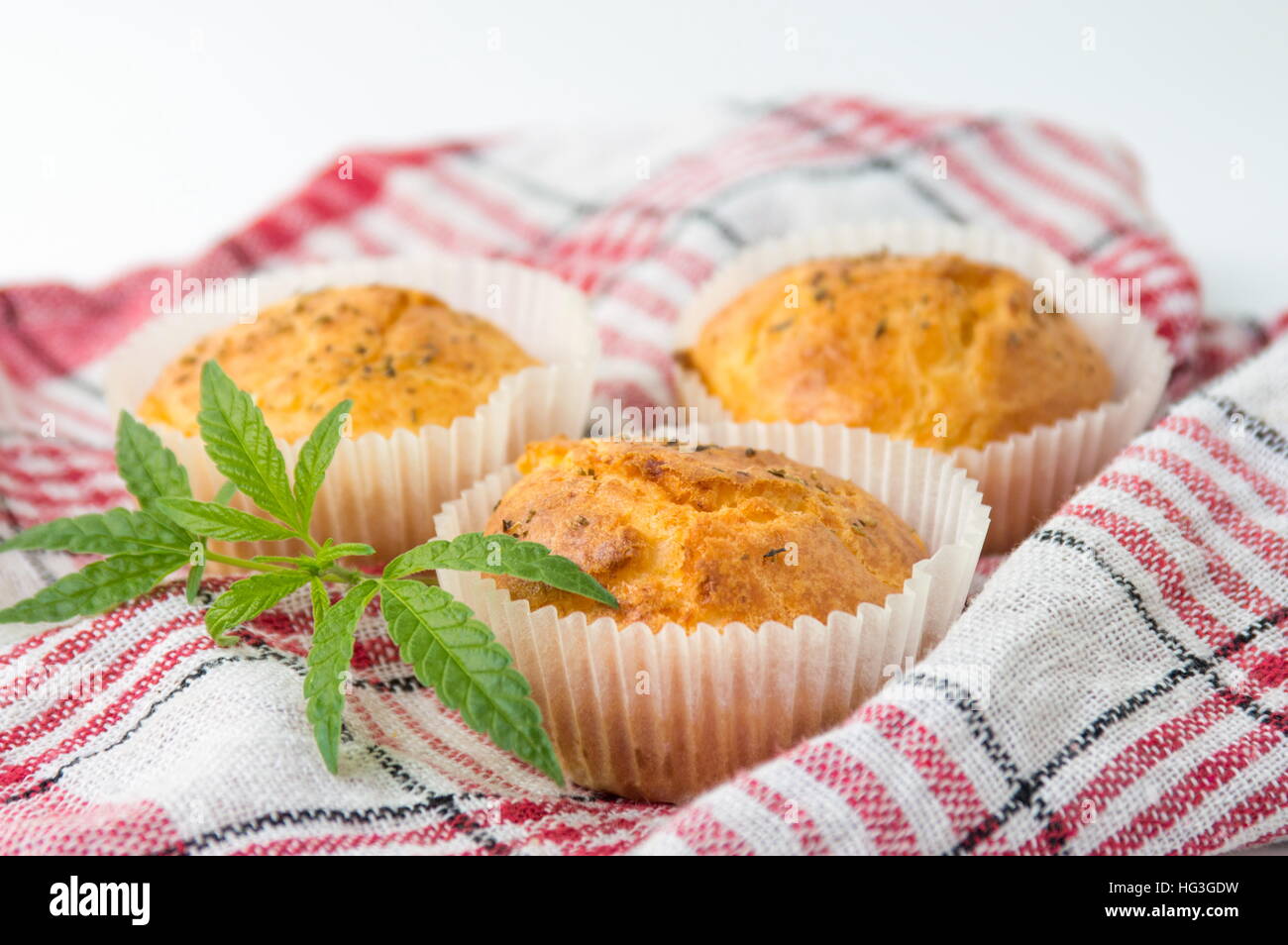 Marijuana cupcake muffins and leaves on a plate Stock Photo - Alamy