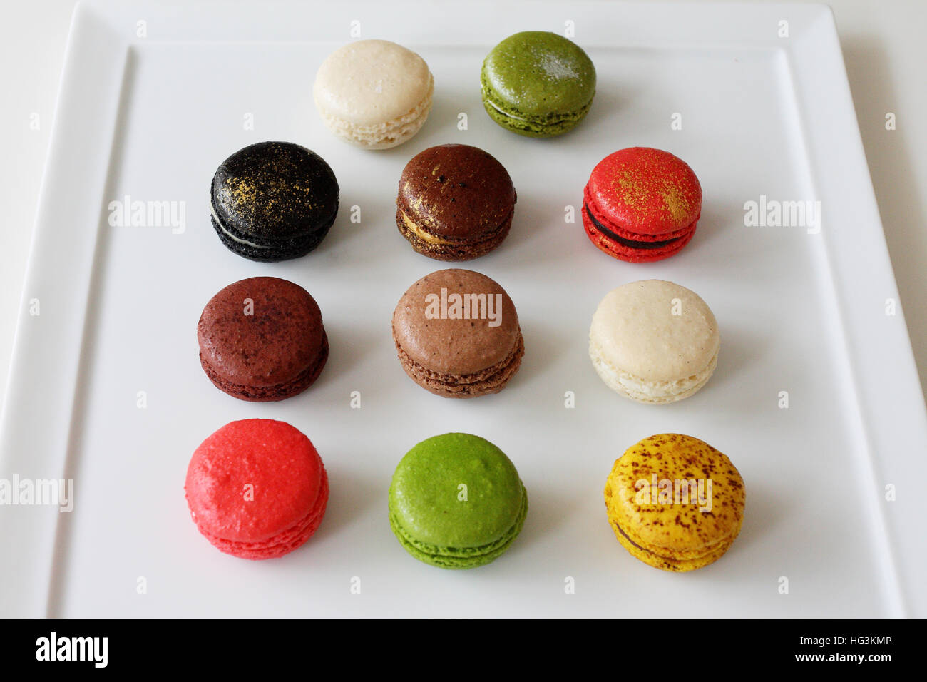 Macaron pile hi-res stock photography and images - Alamy