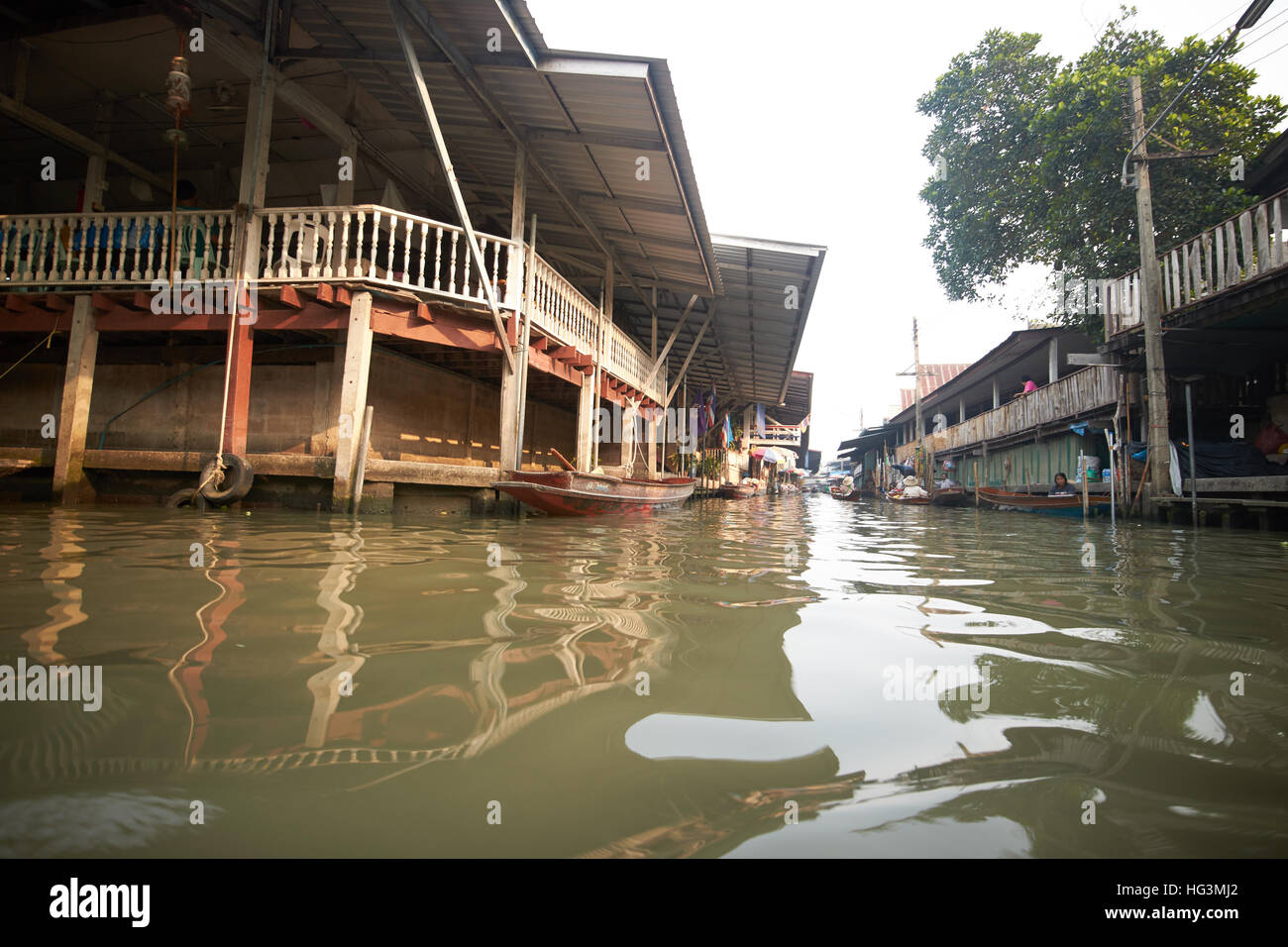 House on the water in Thailand Stock Photo - Alamy