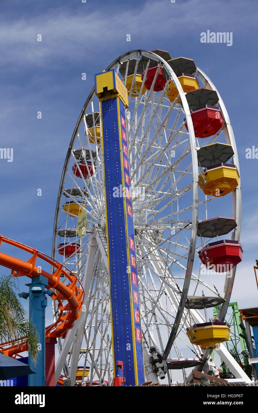 Ferris wheel at fun fair on pier at Santa Monica USA Stock Photo - Alamy