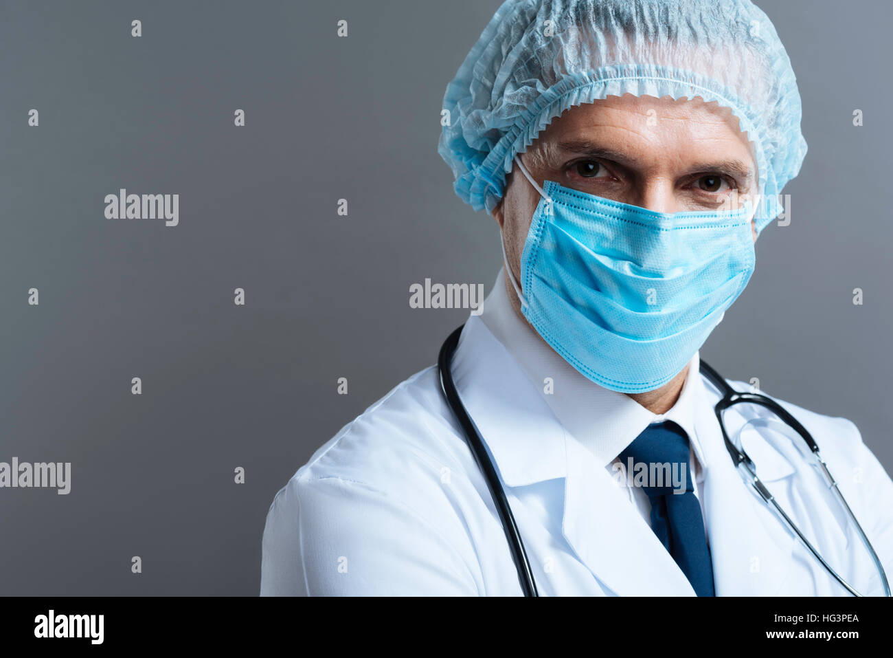 Scrub cap hi-res stock photography and images - Alamy