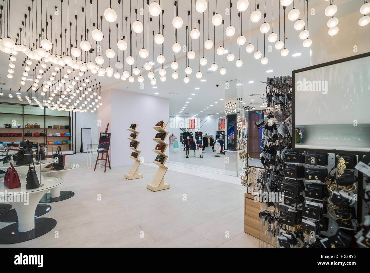 Modern store in shopping mall Stock Photo - Alamy