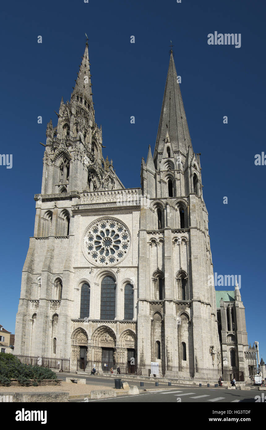 Medieval chartres hi-res stock photography and images - Alamy