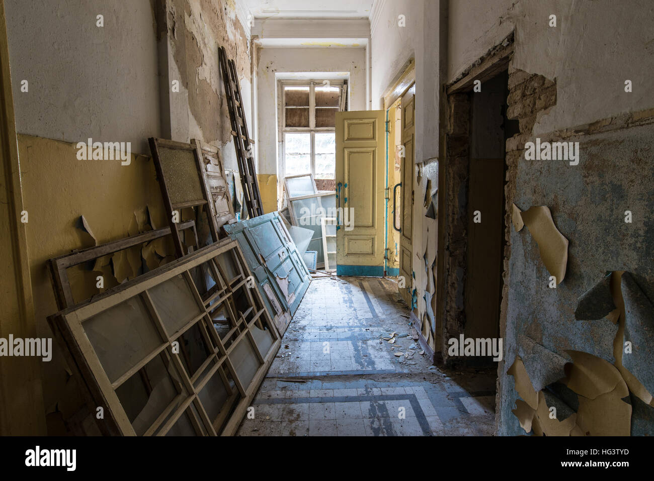 Former Soviet barracks in Wünsdorf, Germany Stock Photo - Alamy