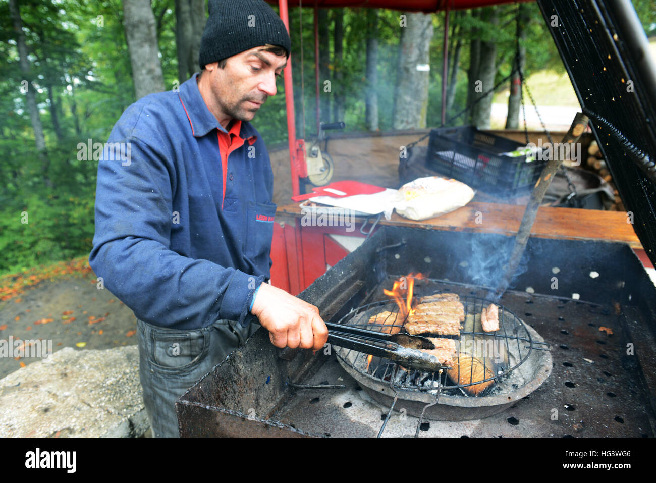 Traditional romanian bbq hi-res stock photography and images - Alamy