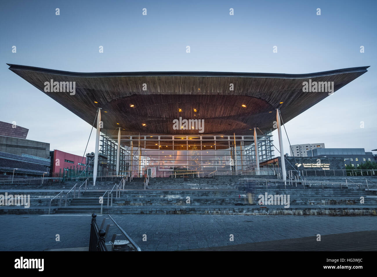 Welsh Assembly building (Y Senedd), Cardiff Bay, Glamorgan, Wales, UK ...