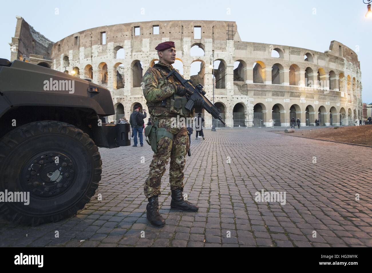 Anti-terrorism prevention measures in Rome in anticipation of the new ...