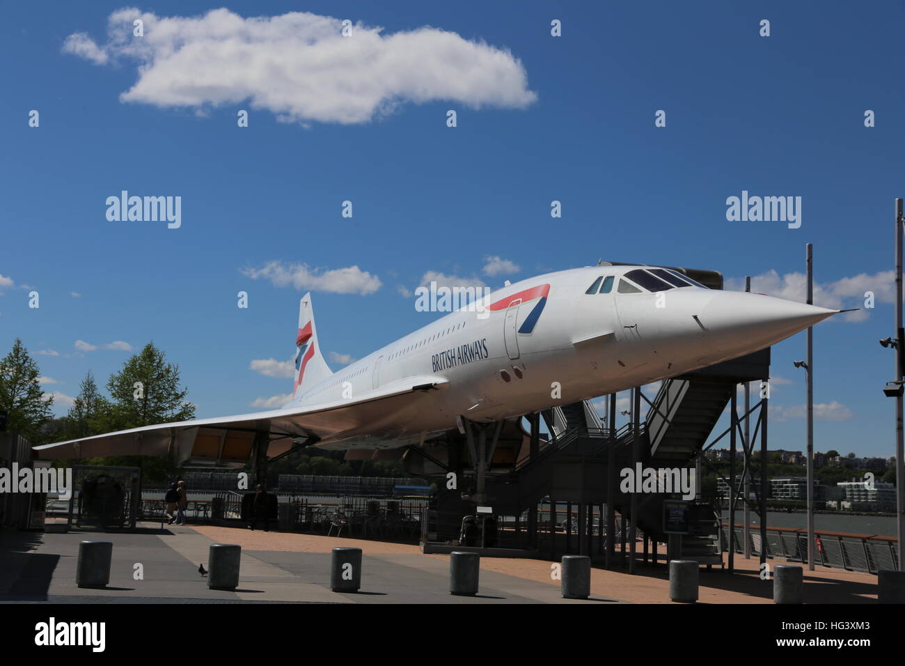 Concorde Supersonic Jet at the USS Intrepid Sea, Air & Space Museum ...