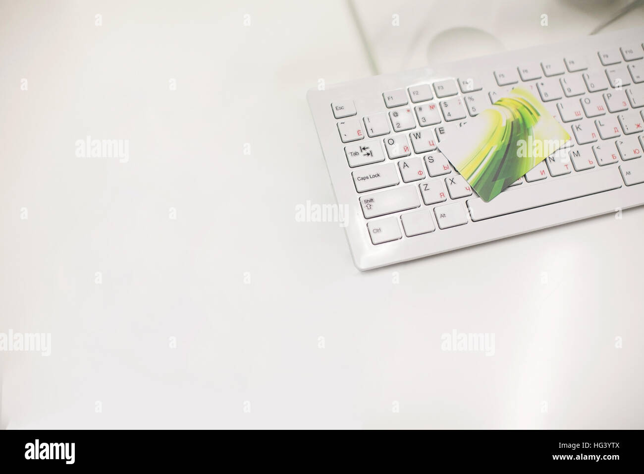 The credit card on the computer keyboard Stock Photo - Alamy