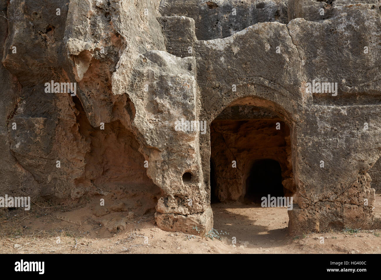 Famous people tombs hi-res stock photography and images - Alamy