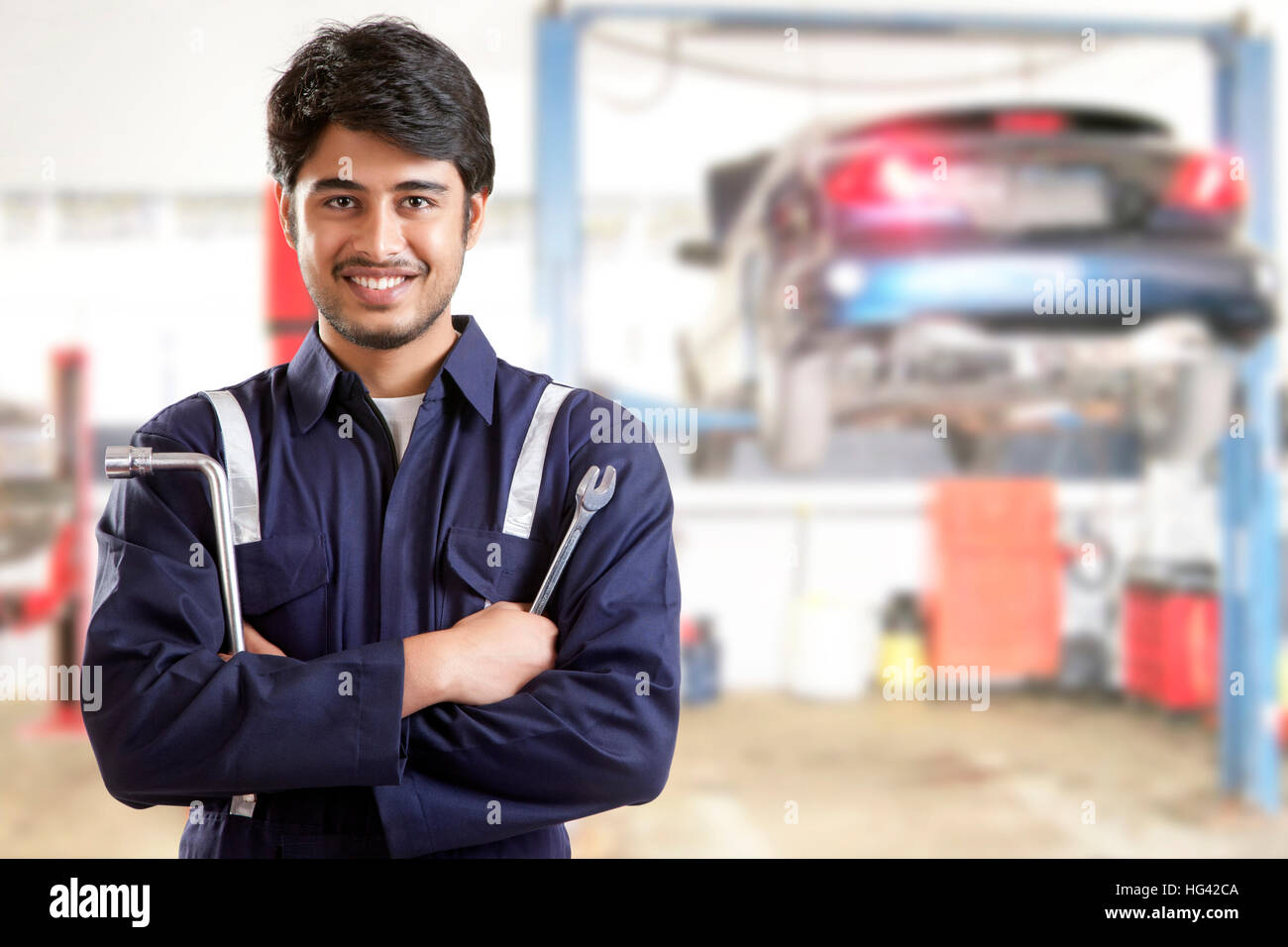 Mechanic occupation hi-res stock photography and images - Alamy