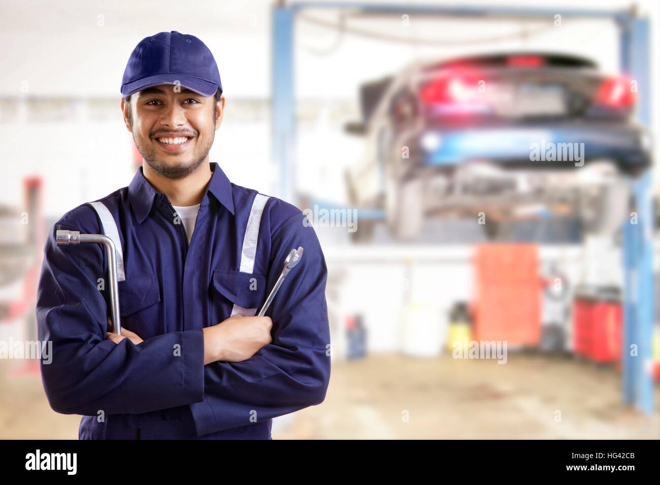 Car mechanic hi-res stock photography and images - Alamy