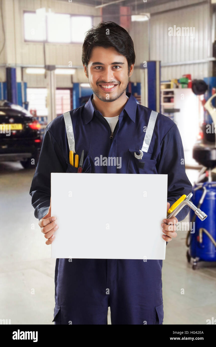 Mechanic technician car hi-res stock photography and images - Alamy