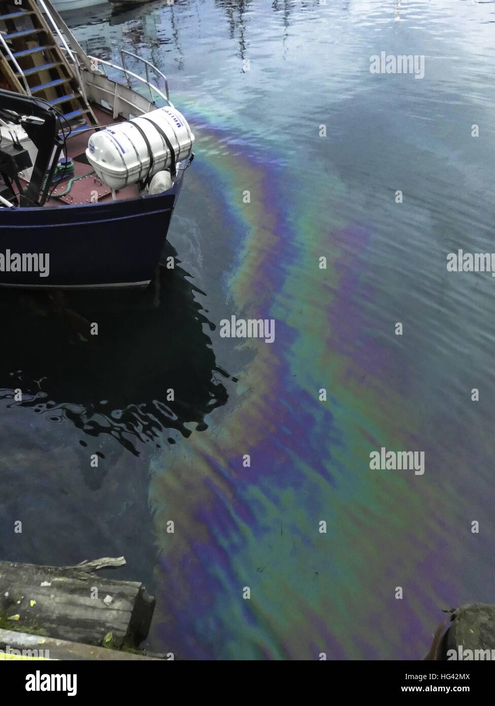 oil spill in Tromso harbour, november 2016 | usage worldwide Stock ...