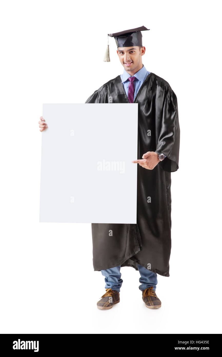 Ethnicity graduating hi-res stock photography and images - Alamy