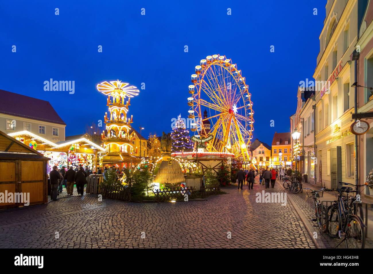 Cottbus christmas market, 08 Dec 2016 | usage worldwide Stock Photo - Alamy